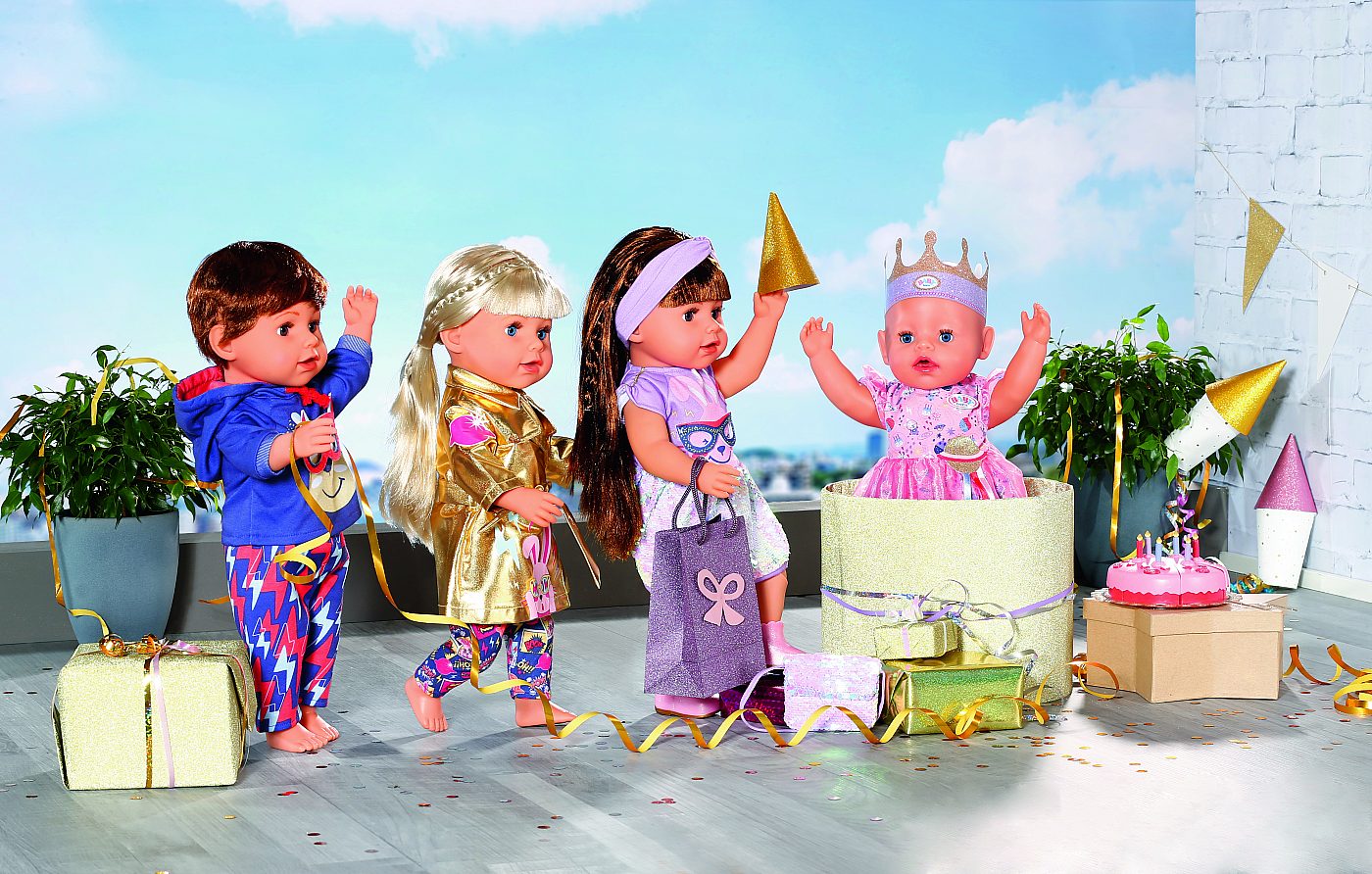 Carousel | Carousel Celebrates National Best Friend Day