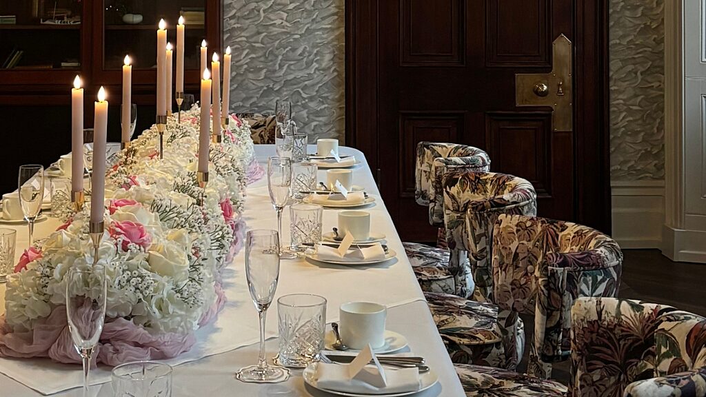 Carousel | Creating an Intimate Influencer Dining Experience within…